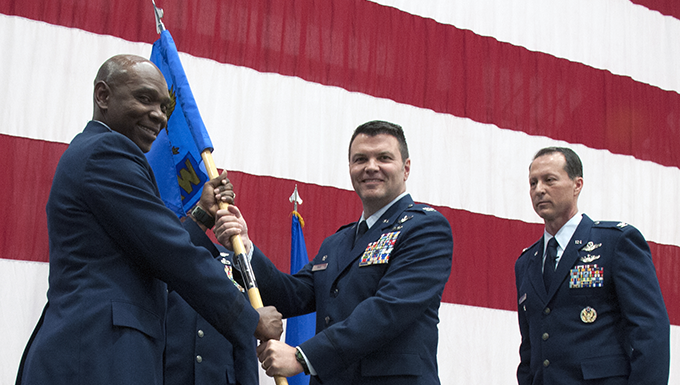 152nd Airlift Wing > Home